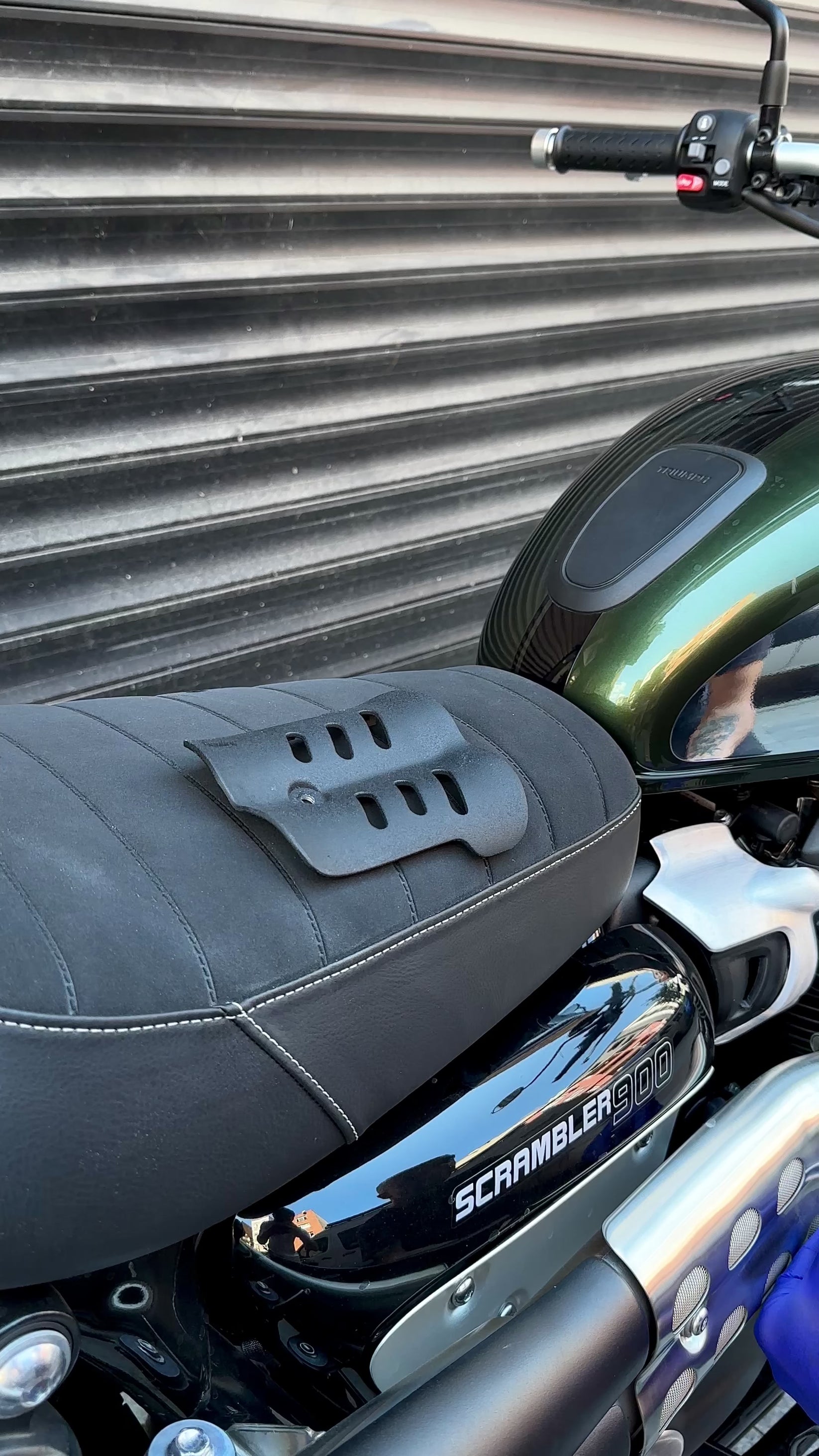 Triumph Street Scrambler 900 Exhaust Heat Shield LEG SAVER – Bunker ...